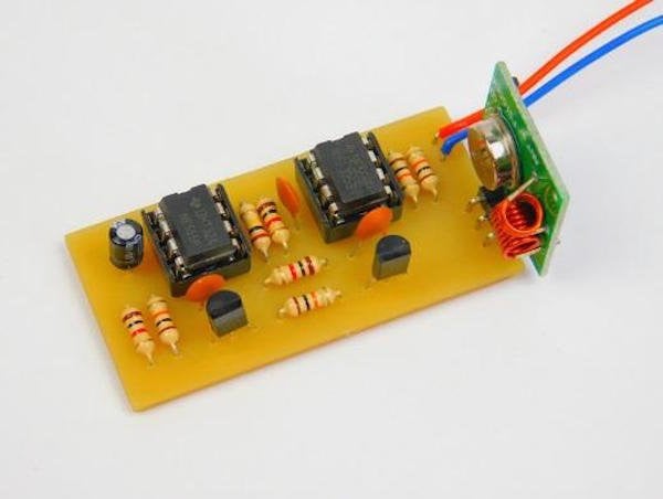 How to Build an RF Beacon | PCB | Maker Pro