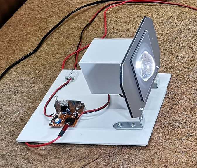 Li-Fi data transfer experiment - transferring data using a Led and ...