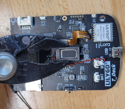 Secure Off-Grid Mesh Communicator with GPS | Arduino | Maker Pro