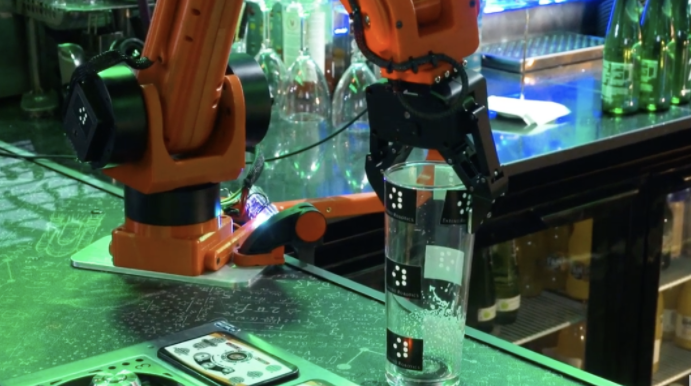 Affordable VR-Controlled ‘Bartender’ Robotic Arm Can Be Operated From ...
