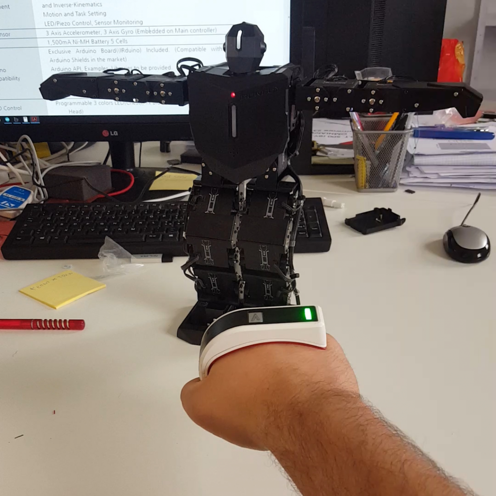 Use T-Skin to Control an Arduino Humanoid Robot's Arms | Arduino ...