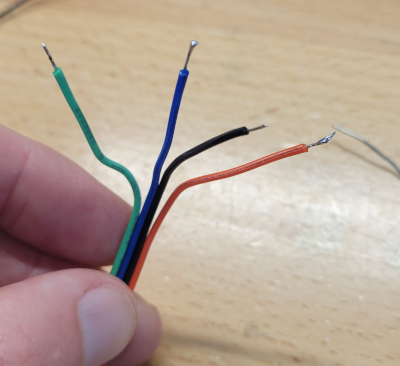 Secure Off-Grid Mesh Communicator with GPS | Arduino | Maker Pro