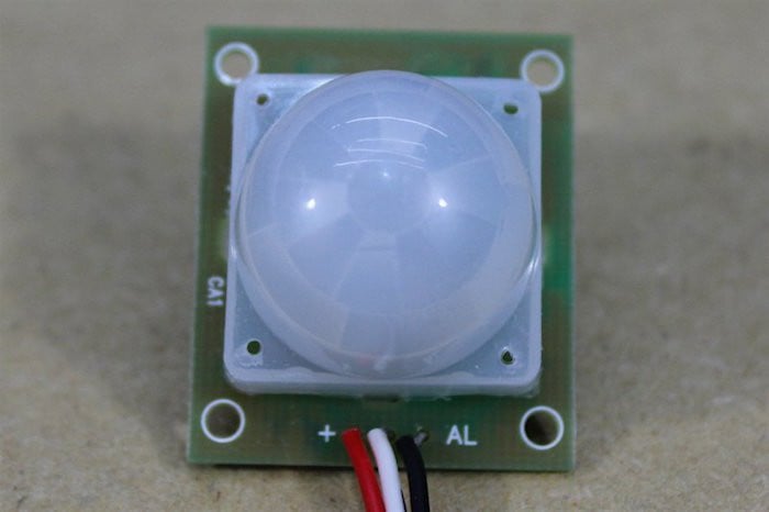 Build an Arduino PIR Motion-Activated Camera System | Arduino | Maker Pro