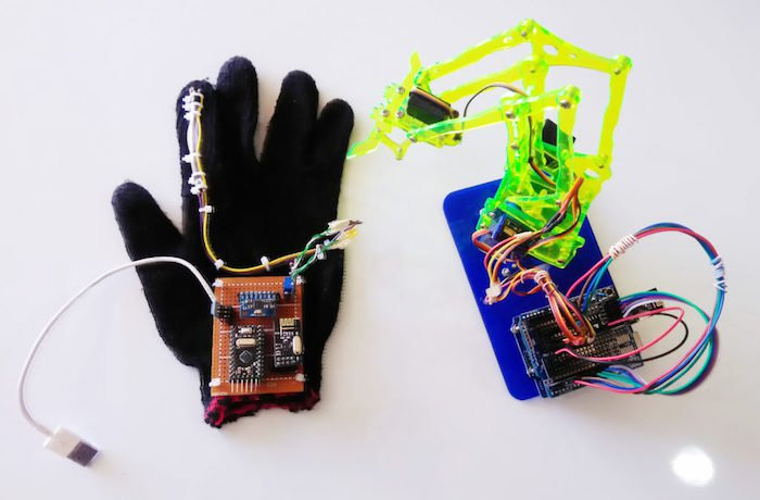 Build a Hand-Gesture-Controlled Robotic Arm With Arduino | Arduino ...