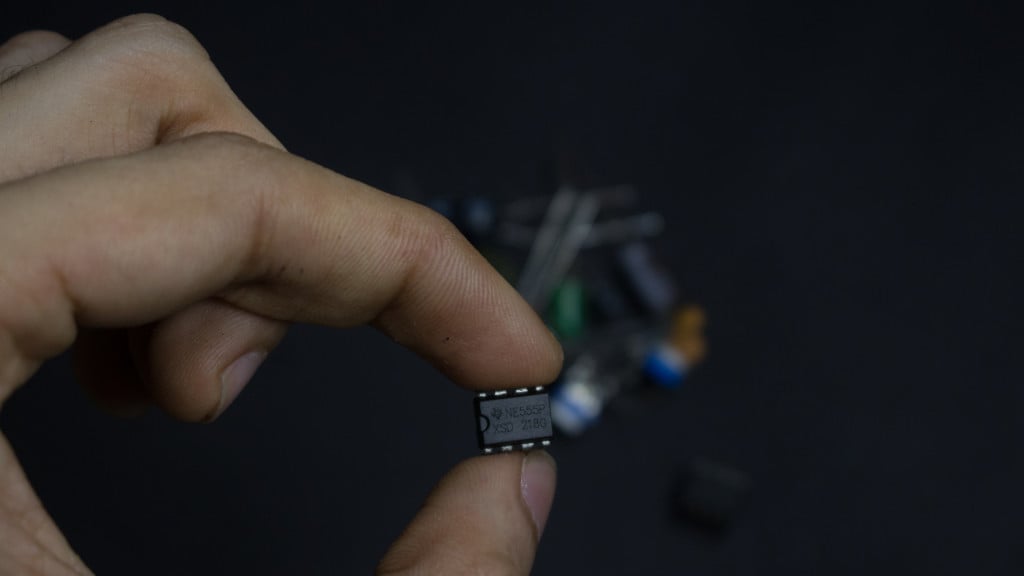 DIY Electronic Horn for a Bicycle or Car | Arduino | Maker Pro