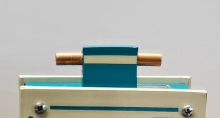 DIY Simple Arduino EMF (electromagnetic field) Detector | Arduino ...