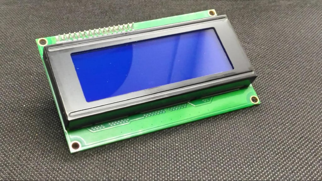 Connecting an LCD Screen to Raspberry Pi With a Logic Converter ...
