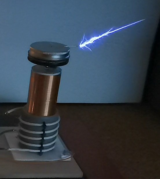 Single Mosfet Mini SSTC Tesla coil with 10 + cm Spark | Arduino | Maker Pro
