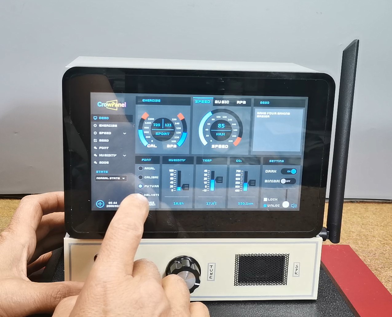 How to turn a 7 inch Elecrow pi terminal into a standalone SDR Radio ...