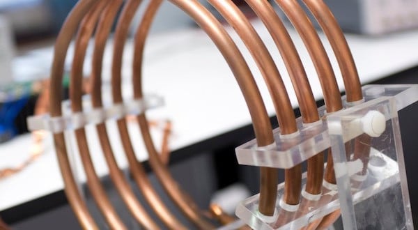 Methods and Applications of Wireless Power Transfer | Maker Pro