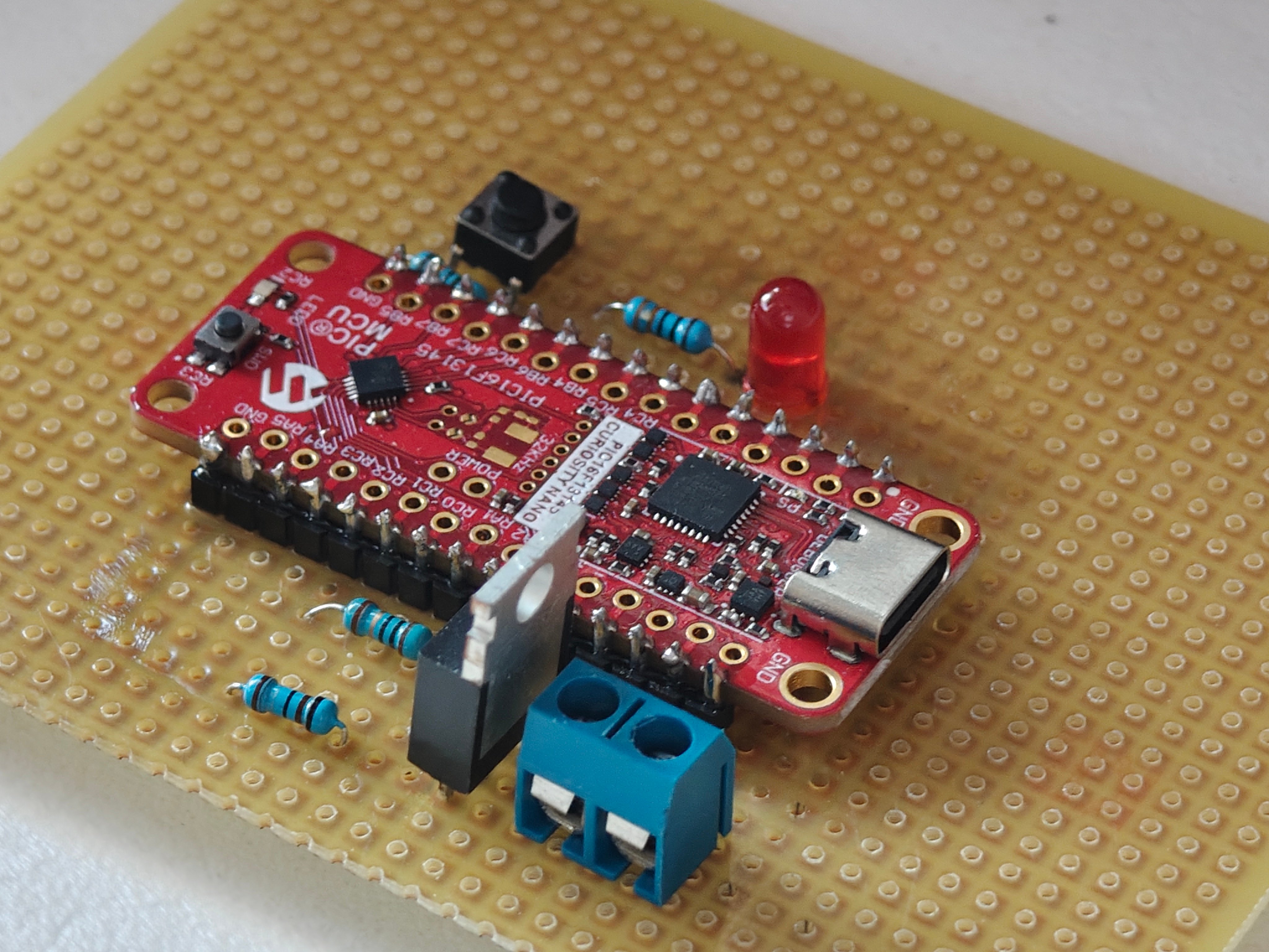 Ultra-Fast Programmable Fuse with a PIC16F13145 Configurable Logic ...