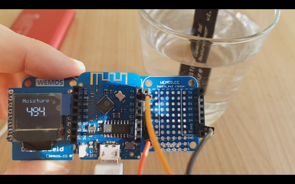 Capacitive Soil Moisture Sensor v1.2 with Wemos D1 Lite (Arduino IDE ...