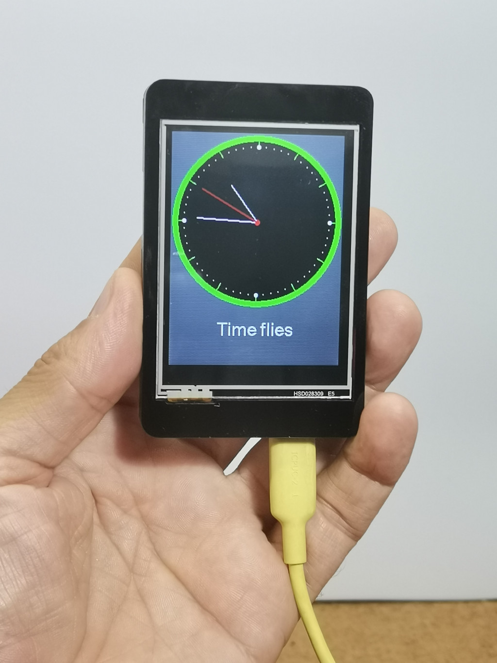 ELECROW Crow Panel 2.8-ESP32 HMI Display - simple TFT_eSPI examples ...