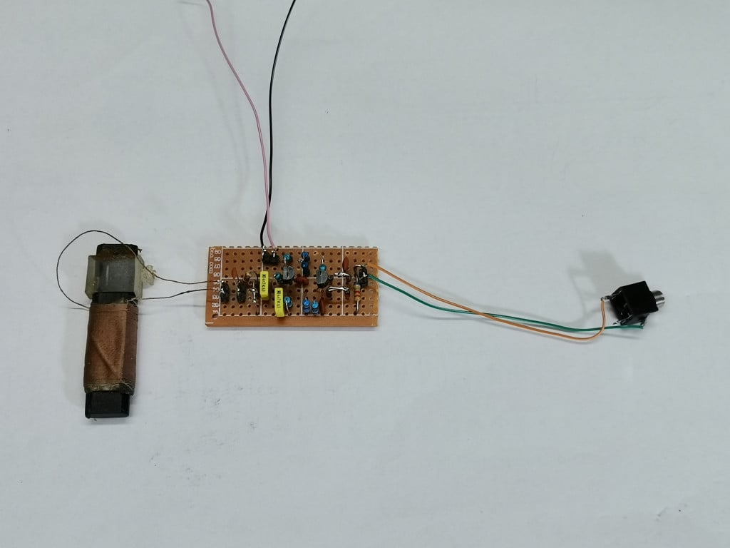 Advanced Sensitive Lightning detector with PC Graph | Analog | Maker Pro