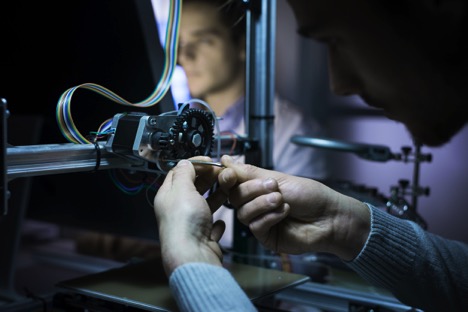 Which Electrical Engineering Specialisation is Right for You? | Maker Pro