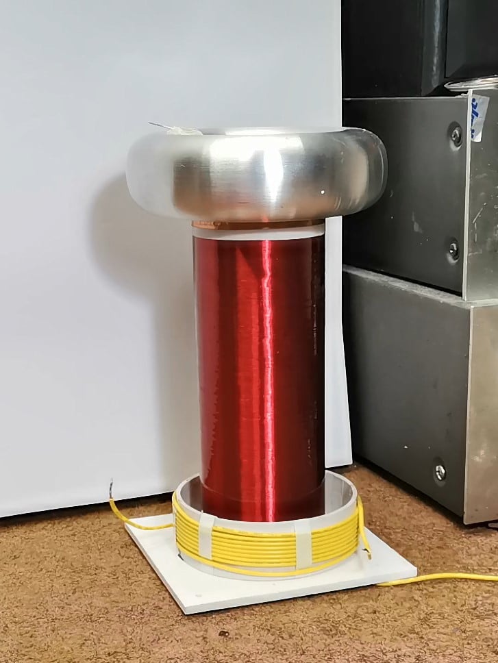 Exploring the Tesla Coil Driver Board, Full Review & Test Results ...